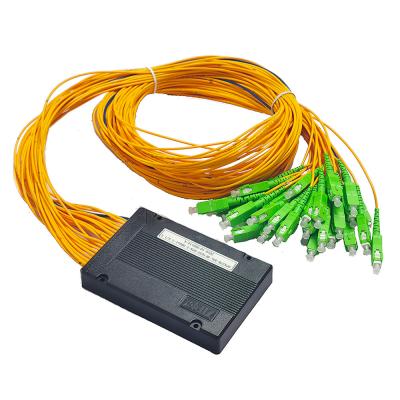 Китай 1X32 Splitter кабеля волокна единообразия SC APC вносимая потеря хорошего низкая продается