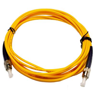 Cina La toppa a fibra ottica di FC/UPC cabla la norma internazionale di raduno di 2.0mm 3m in vendita