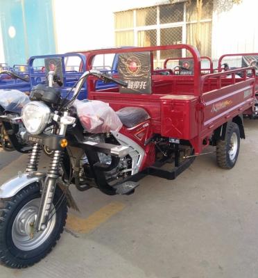 中国 トラックによってモーターを備えられる貨物250cc三輪車 販売のため