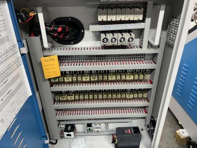 중국 YUTAI 9 칩 수압 신발 사이드 지속 기계 신발 생산을위한 높은 용량 판매용