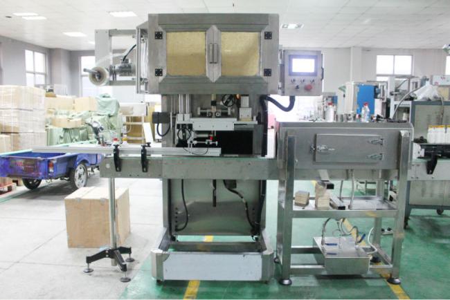 Automatic Shrink Sleeve Label Applicator machine For Bottle Water Cap Seal