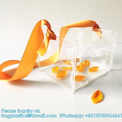 Chine Clear Flower Girl Basket For Wedding - Acrylic Wedding Basket Decoration, Customized Name,Handle With Silk Ribbon à vendre