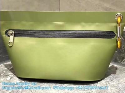 Chine PVC Tarp Pouch Toiletry Bag MakeUp Bag Sturdy PVC Tarpaulin Pencil Pouch Small Storage Bag à vendre