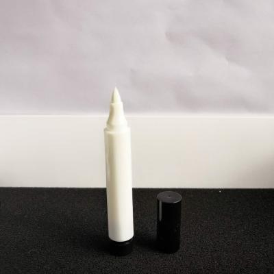 중국 다양한 스타일의 ABS 블랙 아이일러 연필 판매용