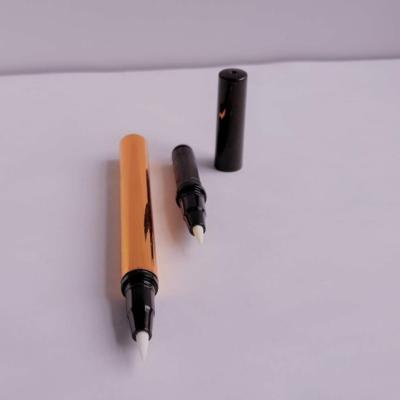 Chine Design de mode Eyeliner en plastique à deux faces Stampage à chaud Tailles personnalisées ISO à vendre