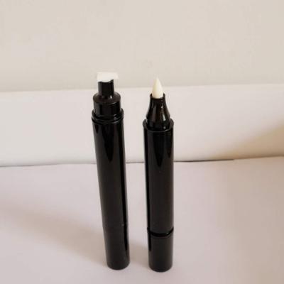 Chine Pp Matériau crayon de l'oeil L'emballage crayon cosmétique à tête double vide à vendre
