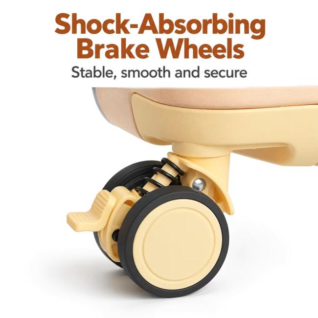 Shock-absorbing spinner wheel with brake