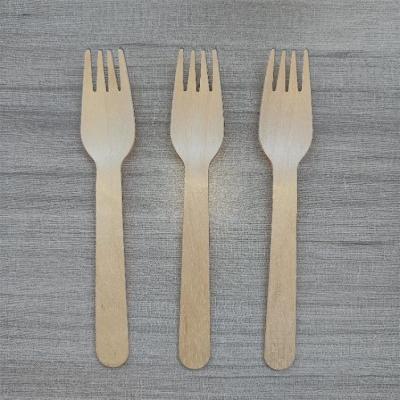 중국 7.000kg 맞춤형 환경 친화적 일회용 목재 칼 포크 및 캠핑 용 스푼 판매용