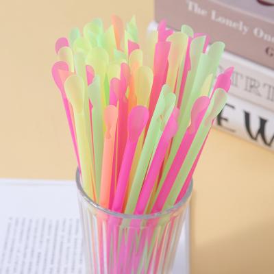 Chine Améliorez votre jeu respectueux de l'environnement avec notre qualité alimentaire et notre double cuillère en PLA à vendre