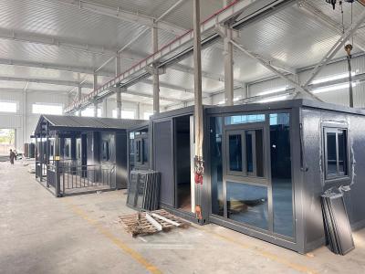 Steel Luxury Expandable Container House 2/3 Bedroom Portable Home for Outdoor