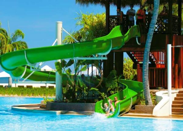 Quality Colorful Fiberglass Spiral Water Slide With Pool Easy Installation for sale