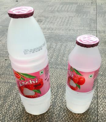 Cina Linea di produzione dell'acqua in bottiglia per latte/iogurt che elabora le tappatrici di riempimento/progetto in vendita