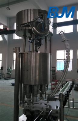 Cina 3000 - Un materiale da otturazione e una tappatrice di 6000 BPH per l'acqua/il succo/hanno carbonatato la bevanda in vendita
