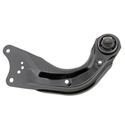 Cina Parti automatiche della sospensione per Mazda 3 2016 B45A28200A braccio di controllo inferiore anteriore destro timbrato in vendita