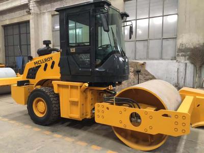 China Wheel Type Heavy Construction Machinery , 5 T Road Vibratory Roller CLG610H SR10P for sale