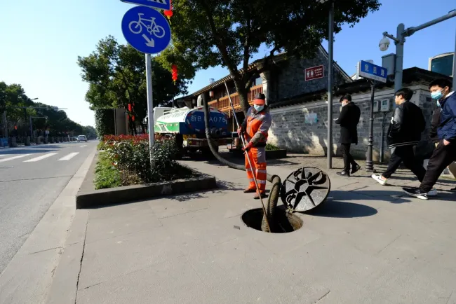 31T Huge Capacity Sewage Suction Truck Factory Direct Supply