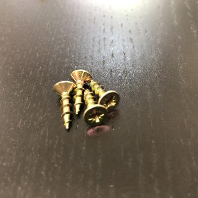 中国 15mm Pozidrivの十字はさら穴を開けられた完全な通された平らなヘッドChipboardねじを引込めた 販売のため