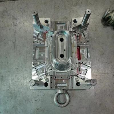 Cina High Precision Plastic Injection Molding Tooling Smooth With Tolerance ±0.01mm in vendita