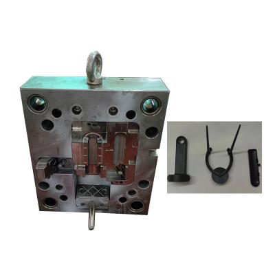 Cina Injection Moulding Process Injection Molding Tooling with Smooth Surface Finish in vendita