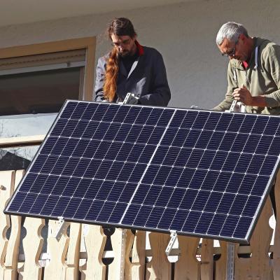 China 800W-610W Monocrystalline Silicon Balcony Solar System Easy Plug & Play Install Manufactured Solar Panel Kits for Home Use for sale