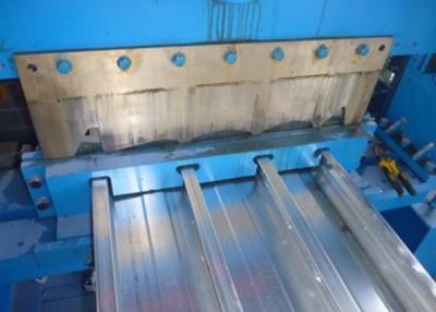 China Composite Metal Floor Decking Forming Machine 12m Every Min Large Capacity for sale