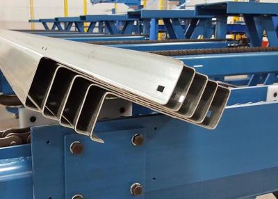 China Galvanized Sheet CZ Purlin Cold Roll Forming Machine With Pre-Cutting Device for sale