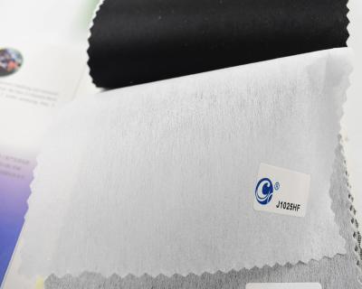 Cina Tessuti interfaccianti non tessuti con legame chimico ricamati per disegni di ricamo durevoli in vendita