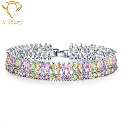 Cina Pietra del AAA dei braccialetti i 7,3 pollici variopinti di Diamond Women d'ottone in vendita