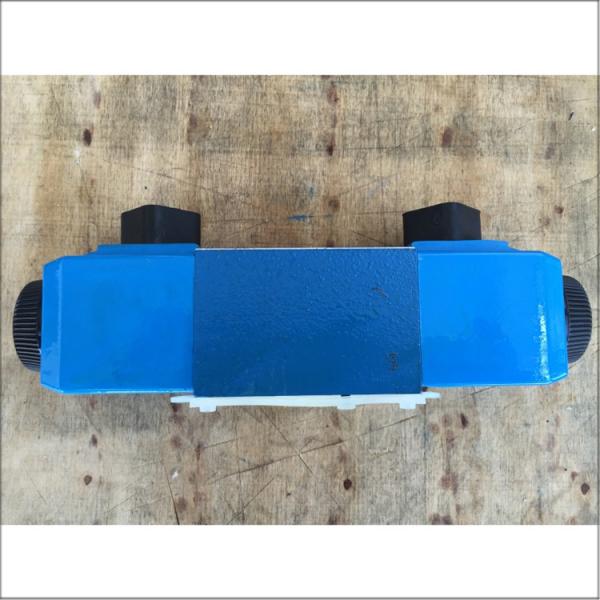 Quality Cast Iron Blue Vickers Proportional Valve Good Adaptability DG4V-3-6C-M-U-B6-60 for sale