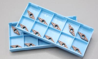 China Karbiddrehintritte Rhombic 35° VBMT1103 Beschichtung Drehmaschine Karbidintritte für die Veredelung auf Stahl zu verkaufen