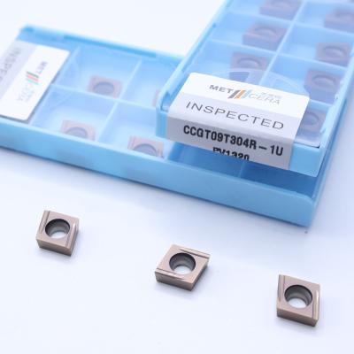 Chine CCGT09 PVD revêtu d'un revêtement cermétique, revêtement de perçage, revêtement de tournage interne pour couper l'acier au carbone, l'acier à faible alliage, l'acier à faible alimentation, revêtement positif, CCGT09T304R-1U à vendre
