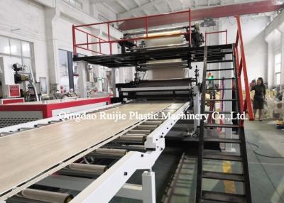 Cina Linea di produzione della pavimentazione di SPC di quattro rulli SJSZ92/188 inferiore costo con l'impilatore automatico in vendita