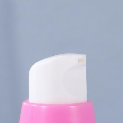 Cina 24 teste di spruzzo di plastica cape del toner di spruzzo dei denti della testa di trucco della pompa cosmetica nera dello spruzzo in vendita