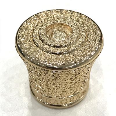 Chine Customized Zamac Perfume Lid Cap Round/Square/Rectangle à vendre