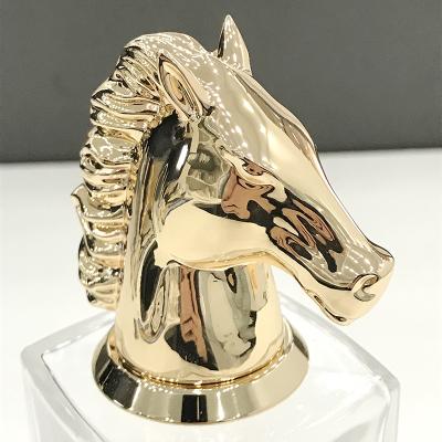 Китай Гладкая поверхность Замак Парфюмерная бутылка крышка 32 * 56 * 57 мм индивидуальный цвет 10000 штук продается