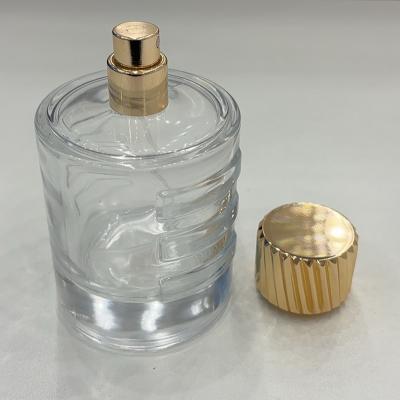 Cina ISO9004 Glossy Zamak Perfume Cover con quantità minima di ordinazione 10000pcs e più in vendita