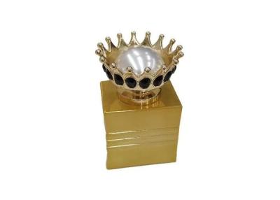 Chine Luxurious Gold Crown Zamak Perfume Bottle Caps White Pearl Metal Perfume Cap à vendre