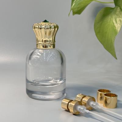 Китай Персонализированная бриллиантовая цинковая сплав Zamak парфюмерная крышка для уникальных дизайнов бутылок с ароматами продается