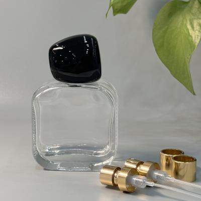 Chine Logo personnalisé Zamak Caps de parfum pour les solutions d'emballage de parfum de luxe Pas de frais de moule à vendre