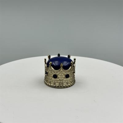 China Secure Stylish Plastic Perfume Cap For Perfume Industry for sale