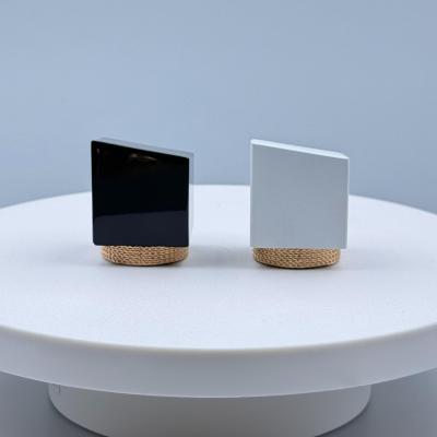 China Black/white zinc alloy perfume cap Square cap for sale