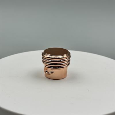 China Modern Plastic Perfume Cap with 15ml Capacity 0.7in Inside Diameter and 350°F Temperature Resistance for sale