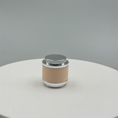 China ABS Plastic Perfume Bottle Cap with 15MM Port Size and Maximum Continuous Temperature 150 °F for Cosmetics Application for sale