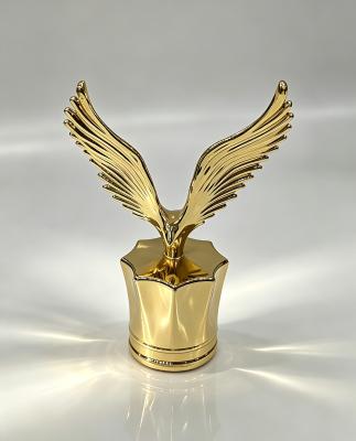 China Eagle Shaped Zamak Perfume Caps with Durable Elegant Design for Luxury Fragrance Bottles for sale