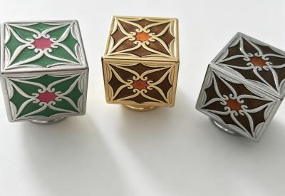 China Moroccan Star Enamel Zamak Perfume Cap - Luxury Multi-Color for sale