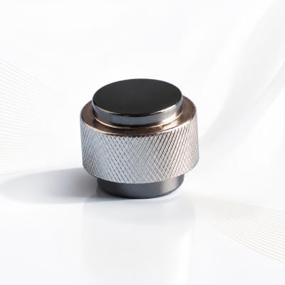 China Corrosion Resistant CNC Carved Zamak Perfume Bottle Cap with Customizable Logo for Luxury Fragrance Packaging for sale