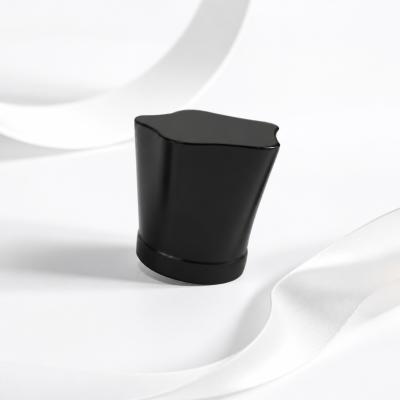 China Customizable Design Mirror-Polished Metallic Finish 32*36mm Zinc Alloy Perfume Bottle Cap for Luxury Fragrances for sale