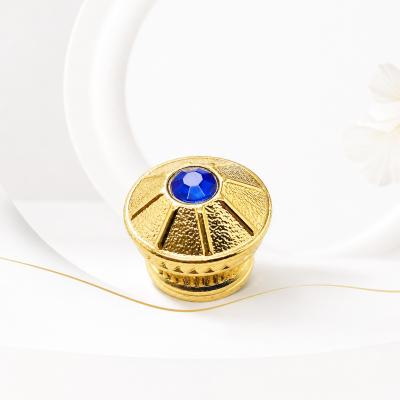 China Zinc Alloy Perfume Spray Top with Customized Size and Elegant Decoration for Luxury Fragrances for sale