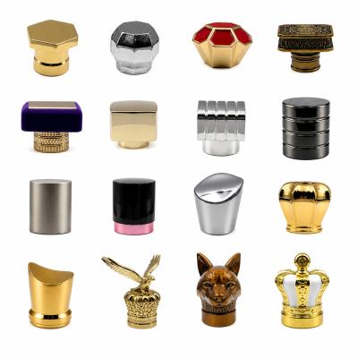 China FEA15 Zinc Alloy Perfume Caps Multi‑Style Animal Head Crown Hexagonal Zamac Perfume Bottle Cover Custom Electroplated Logo Zamac Perfume Cap for sale