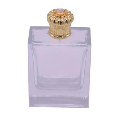 Cina Progettazione magnetica in lega di zinco di brevetto del cappuccio del profumo del diamante per le bottiglie di profumo vuote in vendita